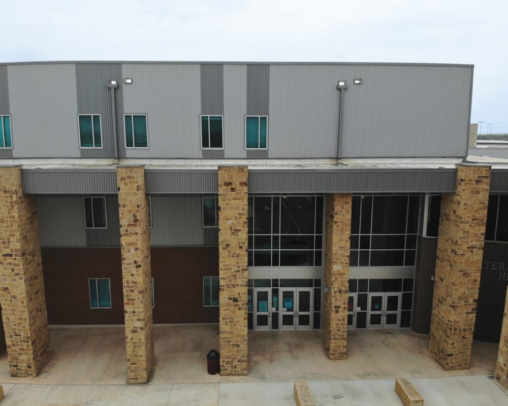 Veterans Memorial High School | Berridge Manufacturing Co.