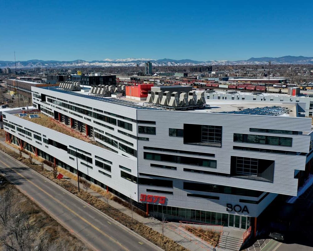 Flight Office Building | Berridge Manufacturing Co.