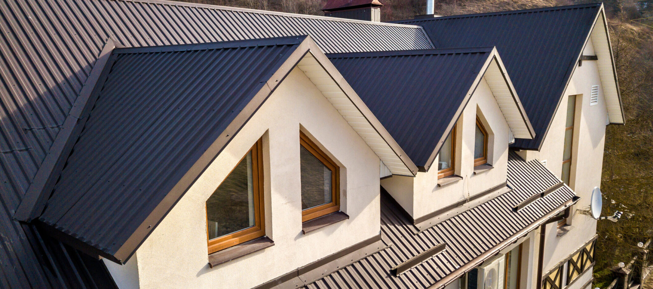How Metal Roofs Protect Buildings From Extreme Weather | Berridge ...